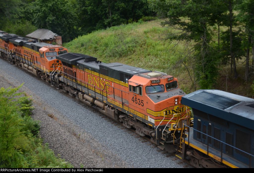 BNSF 4635